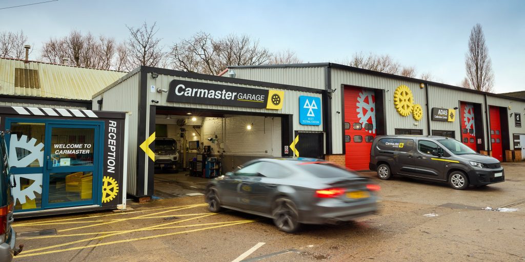 About Carmaster Garage, Harrogate (tel: 01423 881213)