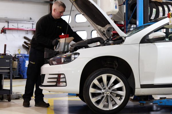 Car Servicing, MOT & ADAS in Harrogate from Carmaster Garage - 01423 881213